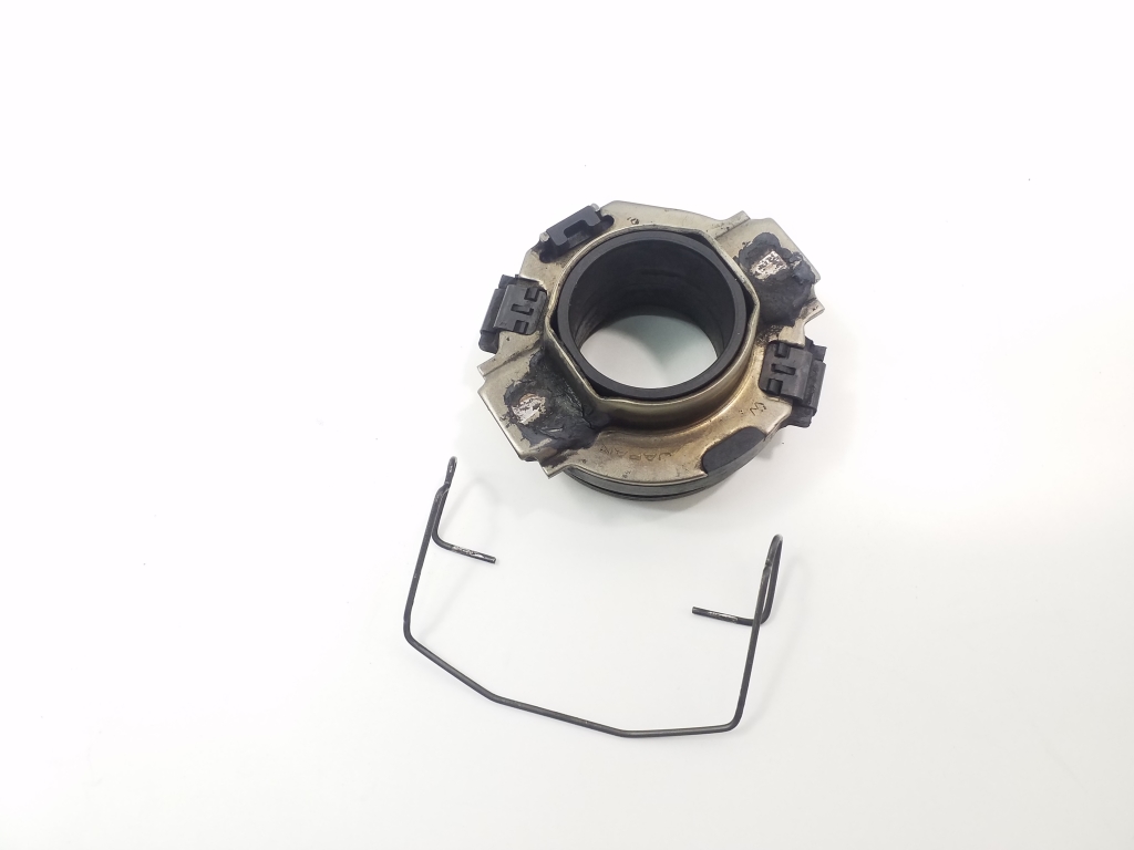 Used TOYOTA Hilux Clutch release bearing 3123071011