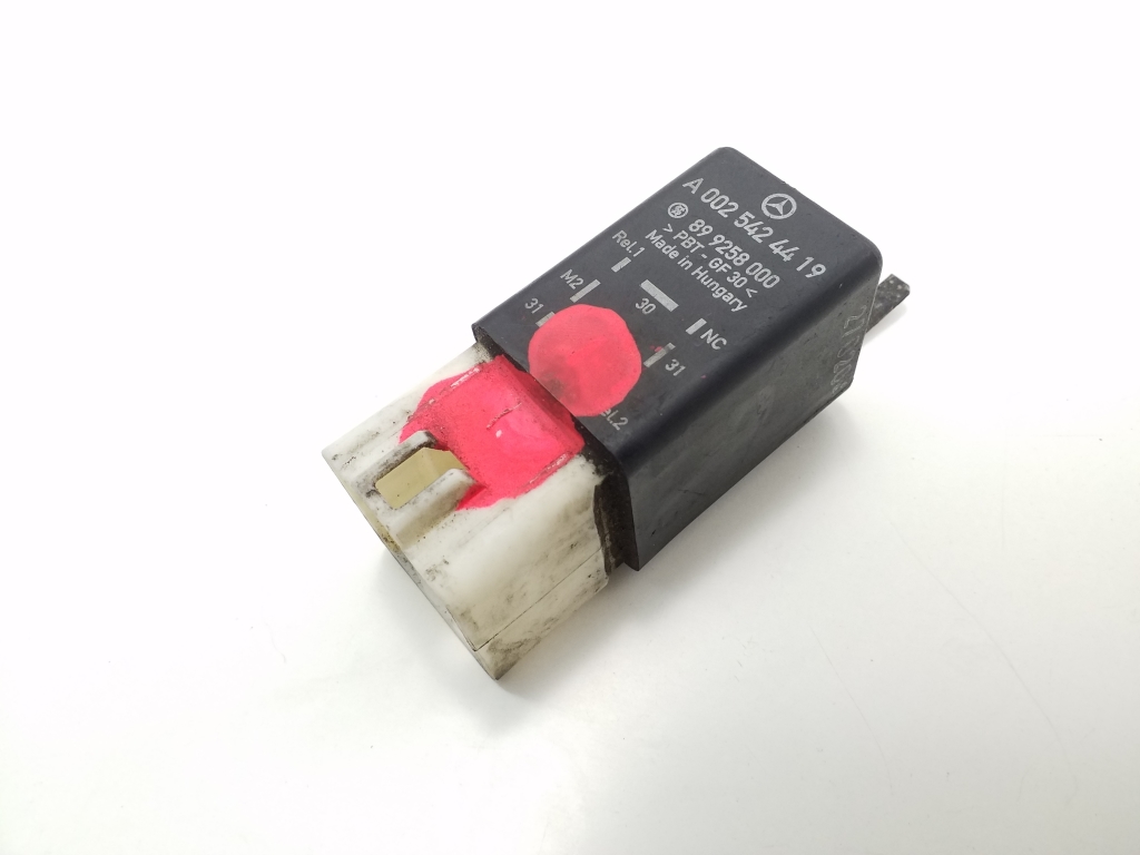 Used Mercedes Benz Vito Relay A0025424419