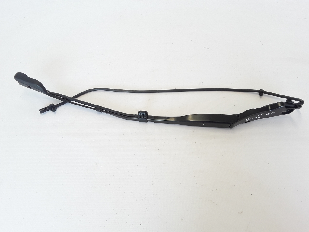 Used VOLVO XC40 Windshield wiper blade 31457316