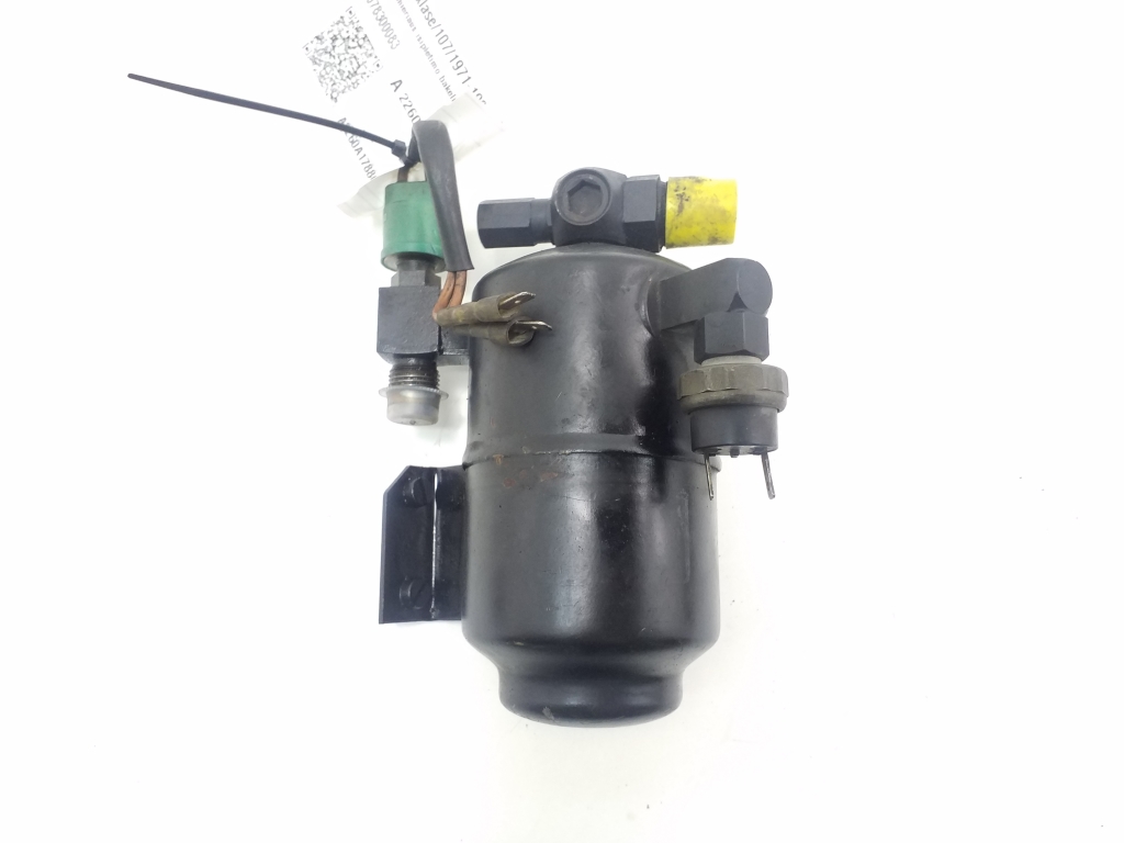 Used Mercedes Benz SL-Class Conditioner expansion tank A1078300083
