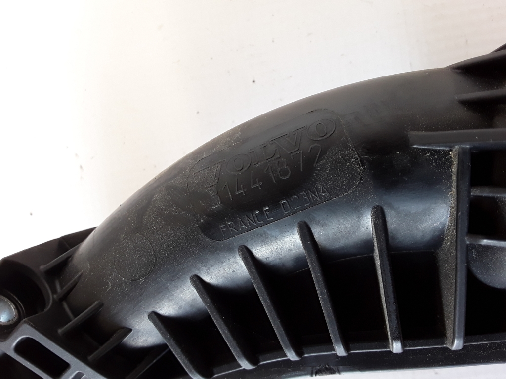 Used VOLVO XC40 Intercooler hose 31441872