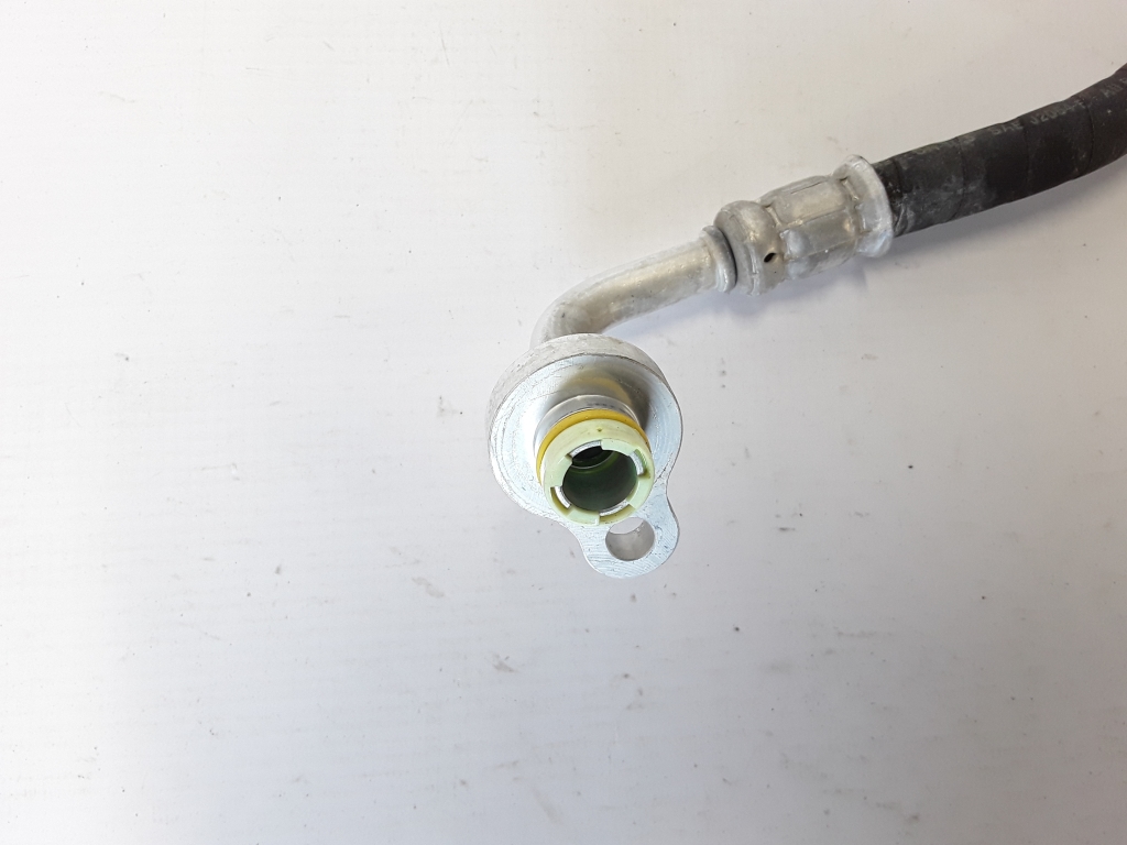 Used VOLVO XC60 Hose for air conditioning 31369331