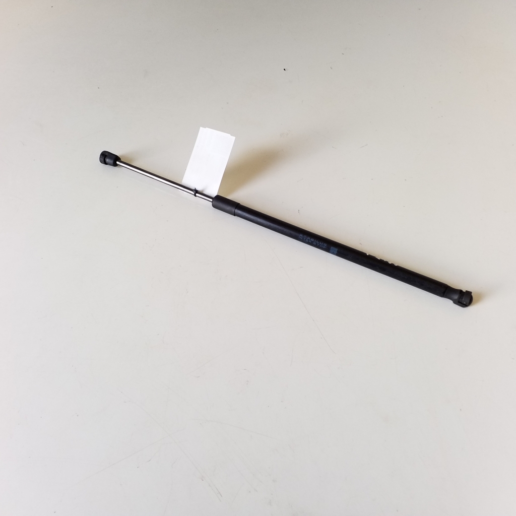 Used Mercedes Benz E-Class Engine cover support A2048800029