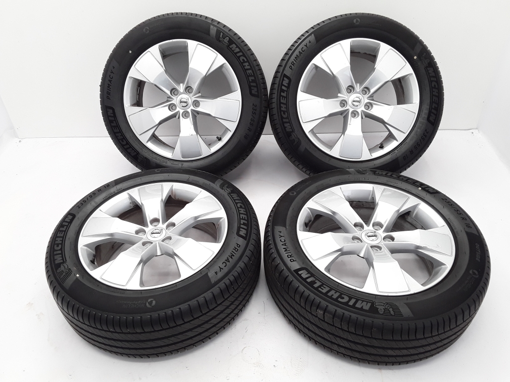 Used VOLVO XC40 Rim set