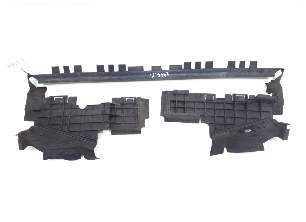 Used Mercedes Benz E-Class Air deflector cooling radiator A2075050530