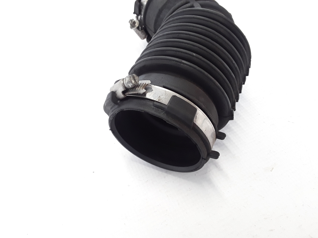 Used RENAULT Clio Intercooler hose 165758885R