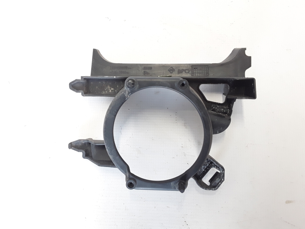 Used RENAULT Clio Front bumper fog lamp holder 269115087R