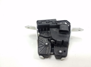 Used Mercedes Benz C-Class Trunk lid lock A0997400300