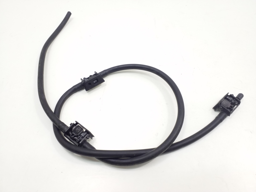 Used Mercedes Benz C-Class Windscreen washer nozzle A2058600292