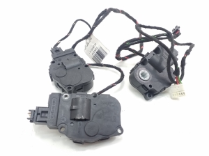 Used Mercedes Benz Vito Interior shoulder valve motor A0009068304