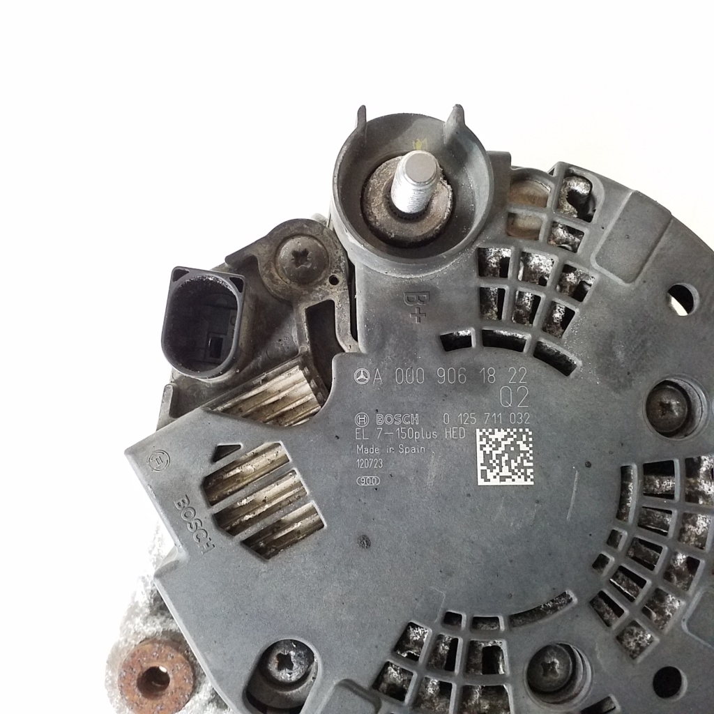 Used Mercedes Benz C-Class Generator A0009061822