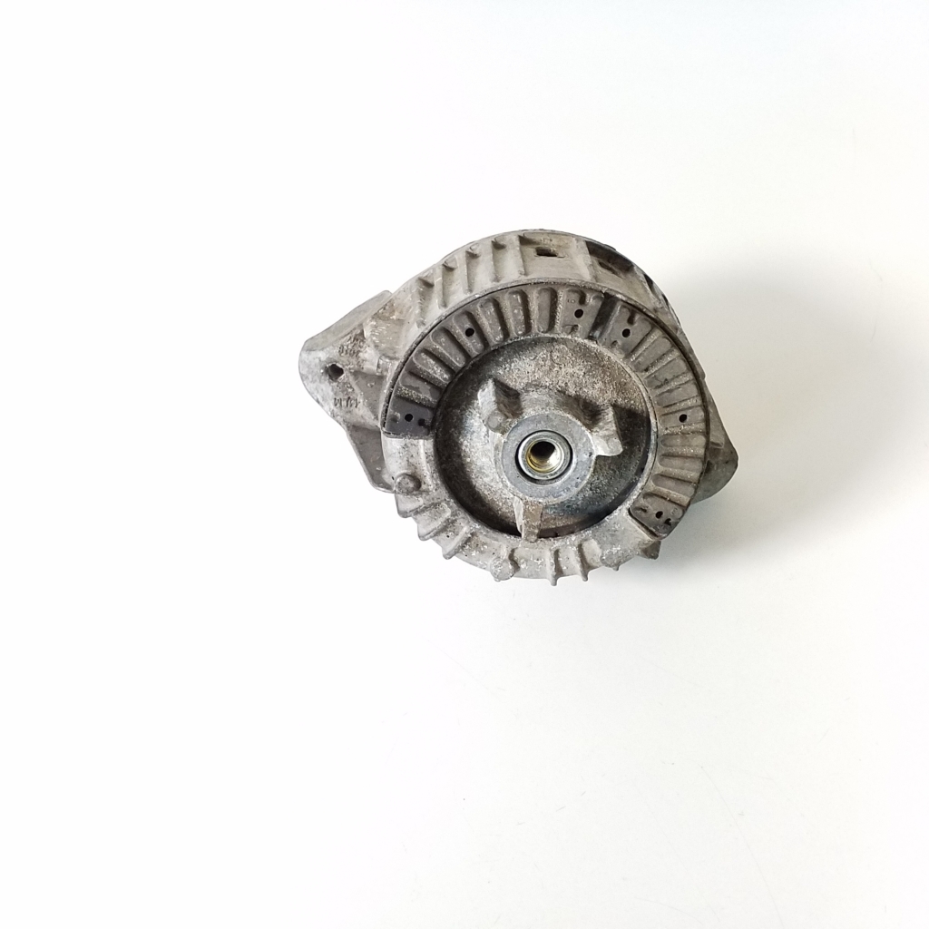 Used Mercedes Benz C-Class Engine cushion A2122406817