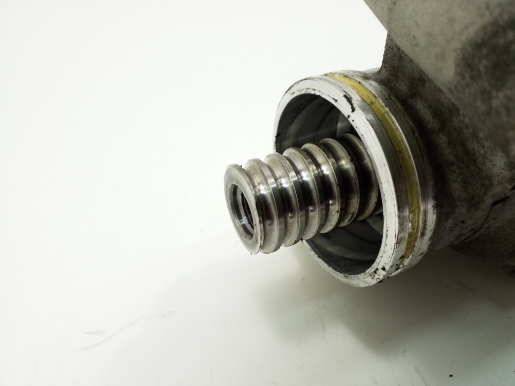 Used Mercedes Benz C-Class Steering column