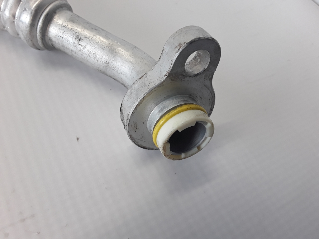 Used VOLVO XC90 Hose for air conditioning 31497424