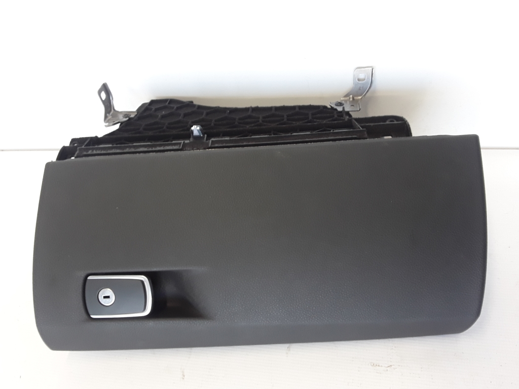 Used BMW 3 SERIES Interior storage 9227250