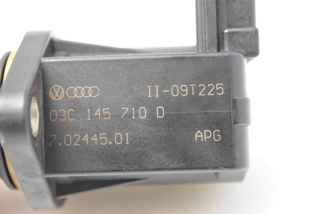 Naudotas Volkswagen Golf Vožtuvas kitas 03C145710D