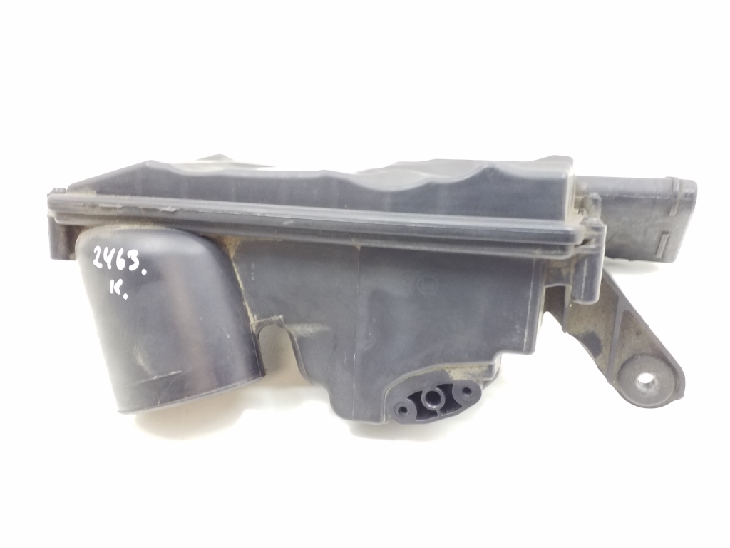 Used Mercedes Benz CLS-Class Air filter housing A6420940304