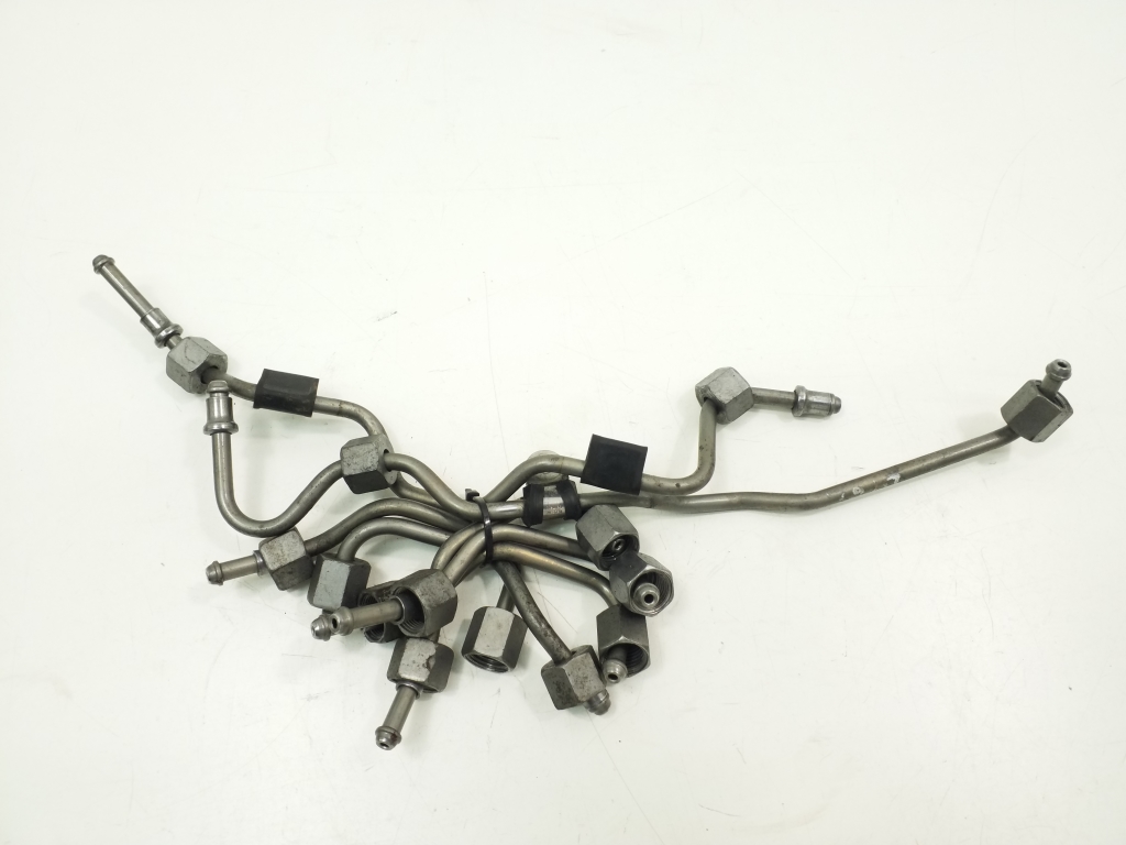 Used Mercedes Benz CLS-Class Fuel injector tubes A6420700800