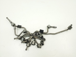 Used Mercedes Benz CLS-Class Fuel injector tubes A6420700800