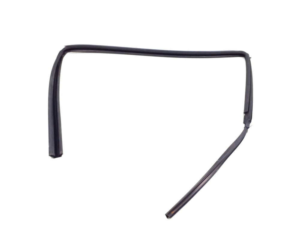 Used TOYOTA Hilux Other detail of the front door 681410K010