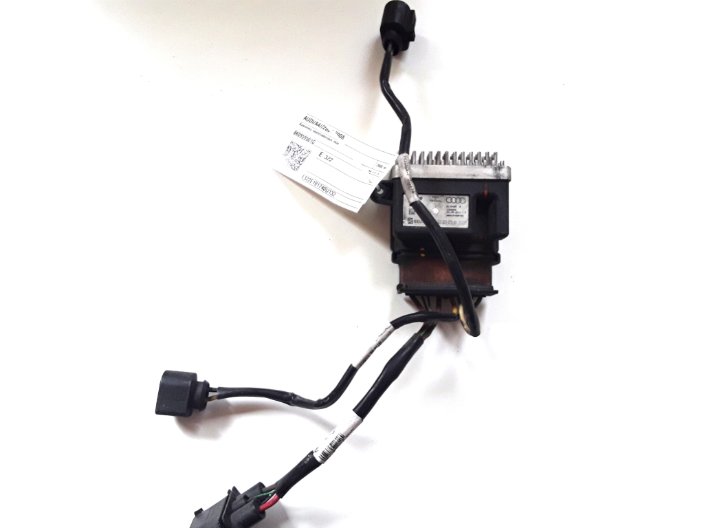 Used AUDI A4 Cooling fan relay 8K0959501G