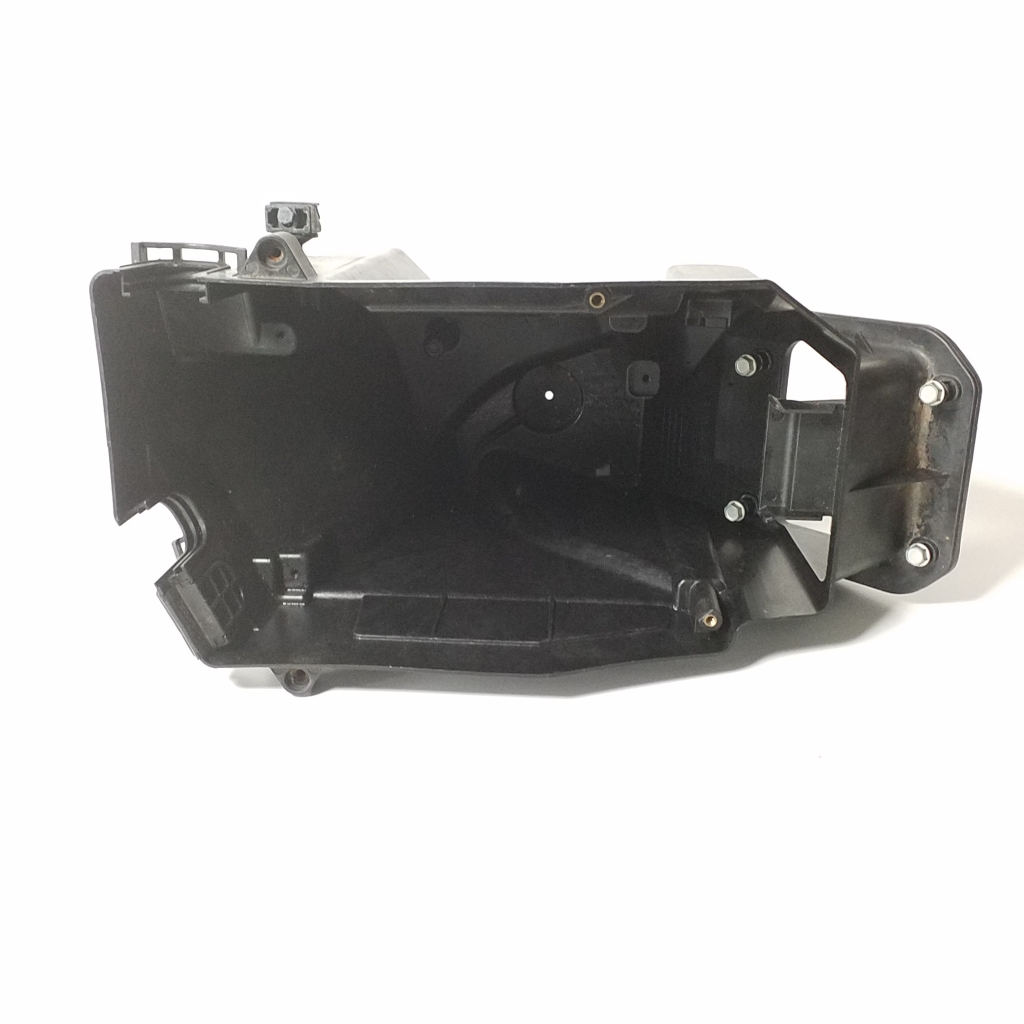 Used Mercedes Benz S-Class Fuse box housing under the hood A2215400224