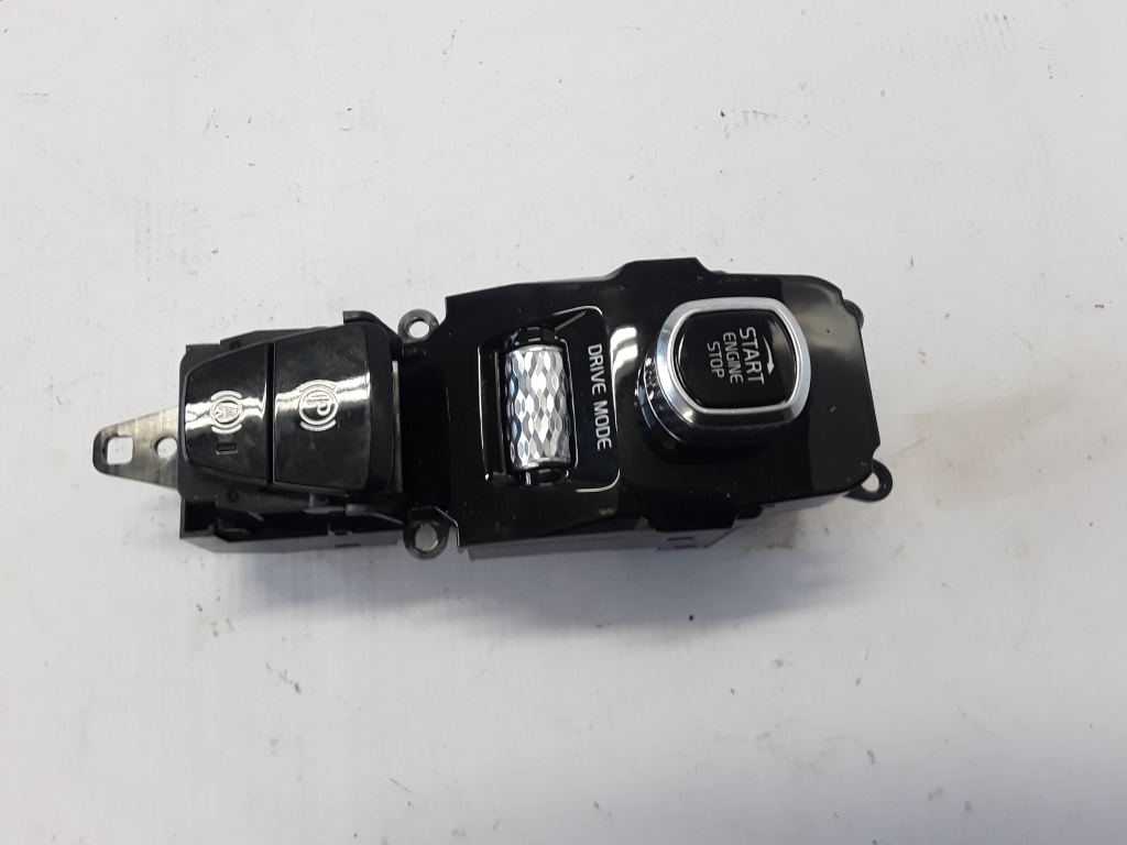 Used VOLVO XC60 Ignition switch 31443818