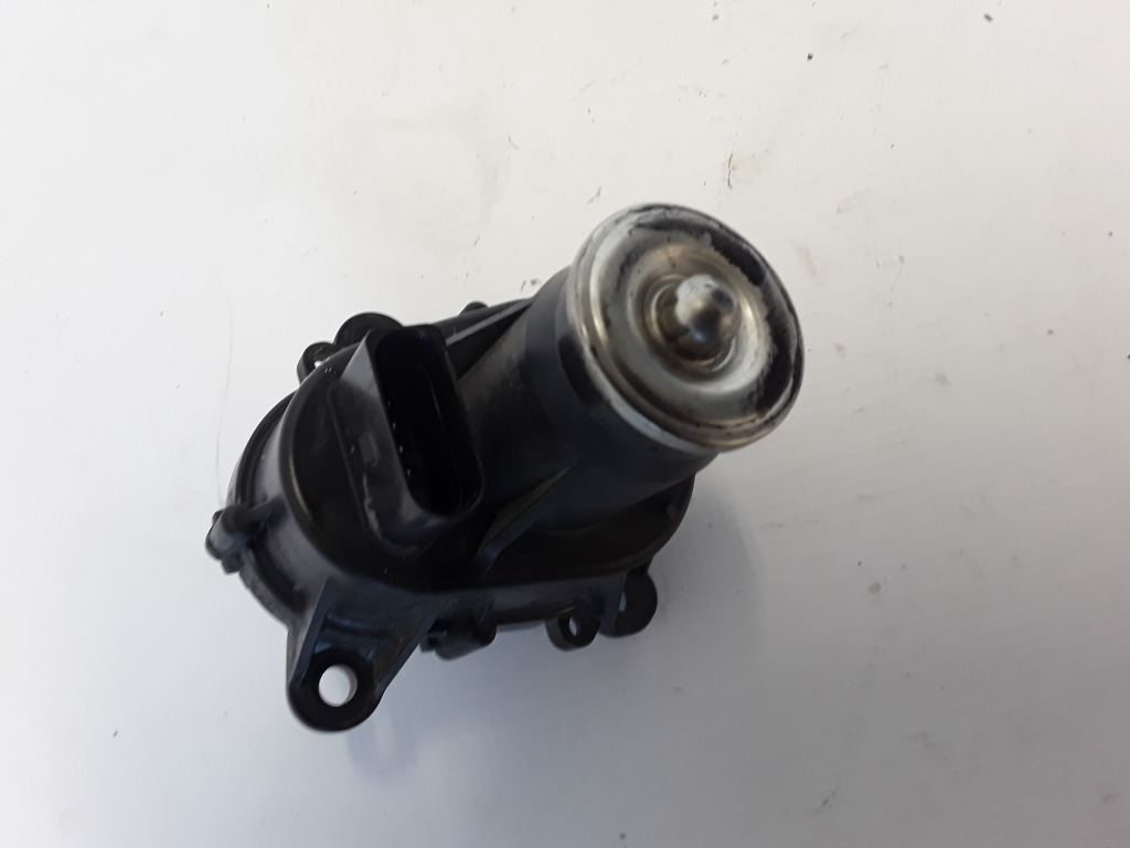 Used VOLVO V90 Intake manifold valve motor 31293737