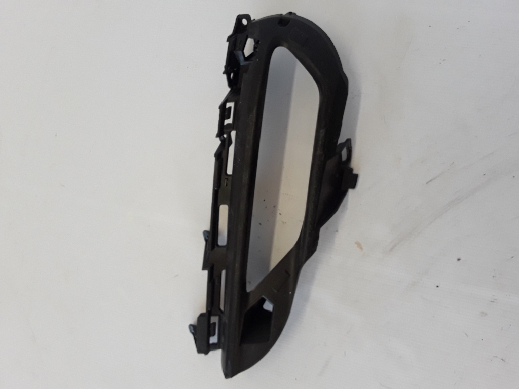 Used VOLVO XC60 Front bumper fog lamp holder 31425179