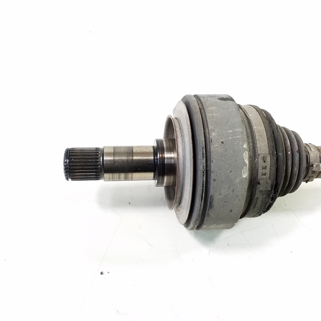 Used Mercedes Benz V-Class Rear axle and its details A4473503800