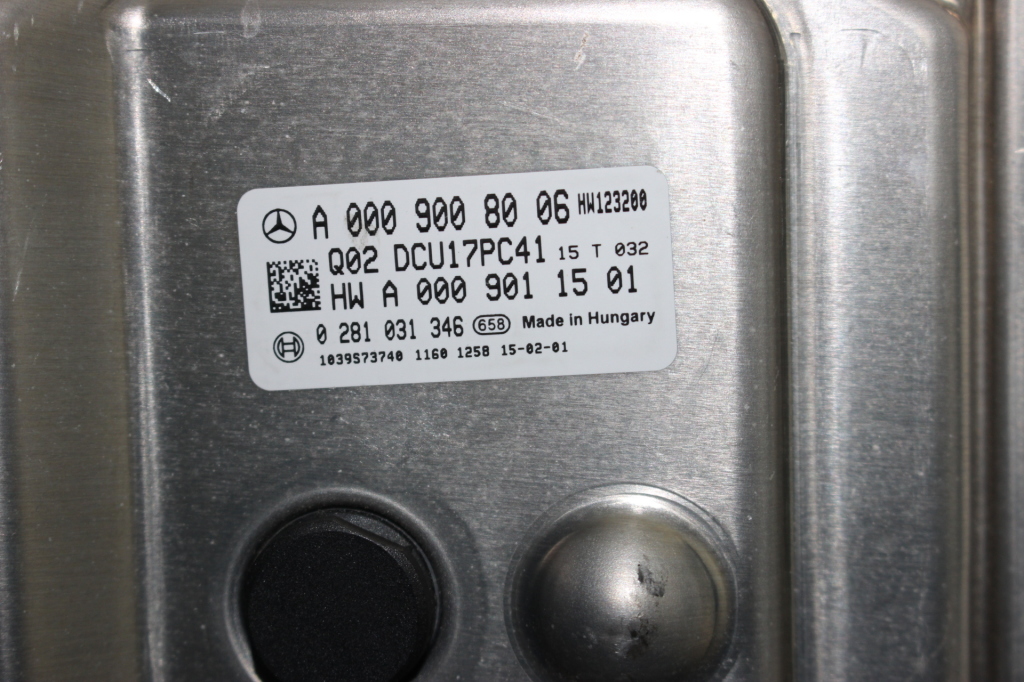 Used Mercedes Benz V-Class Control panel A0009008006