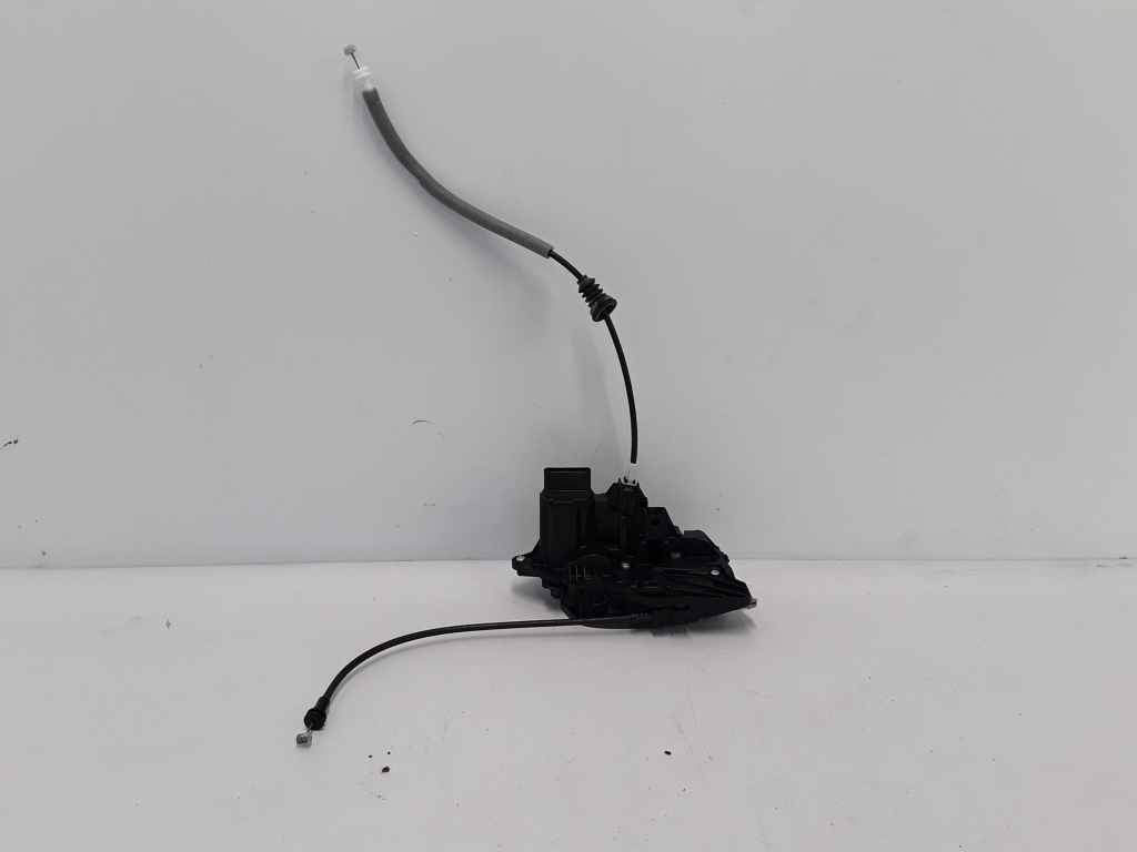 Used VOLVO XC60 Front door lock 31440998
