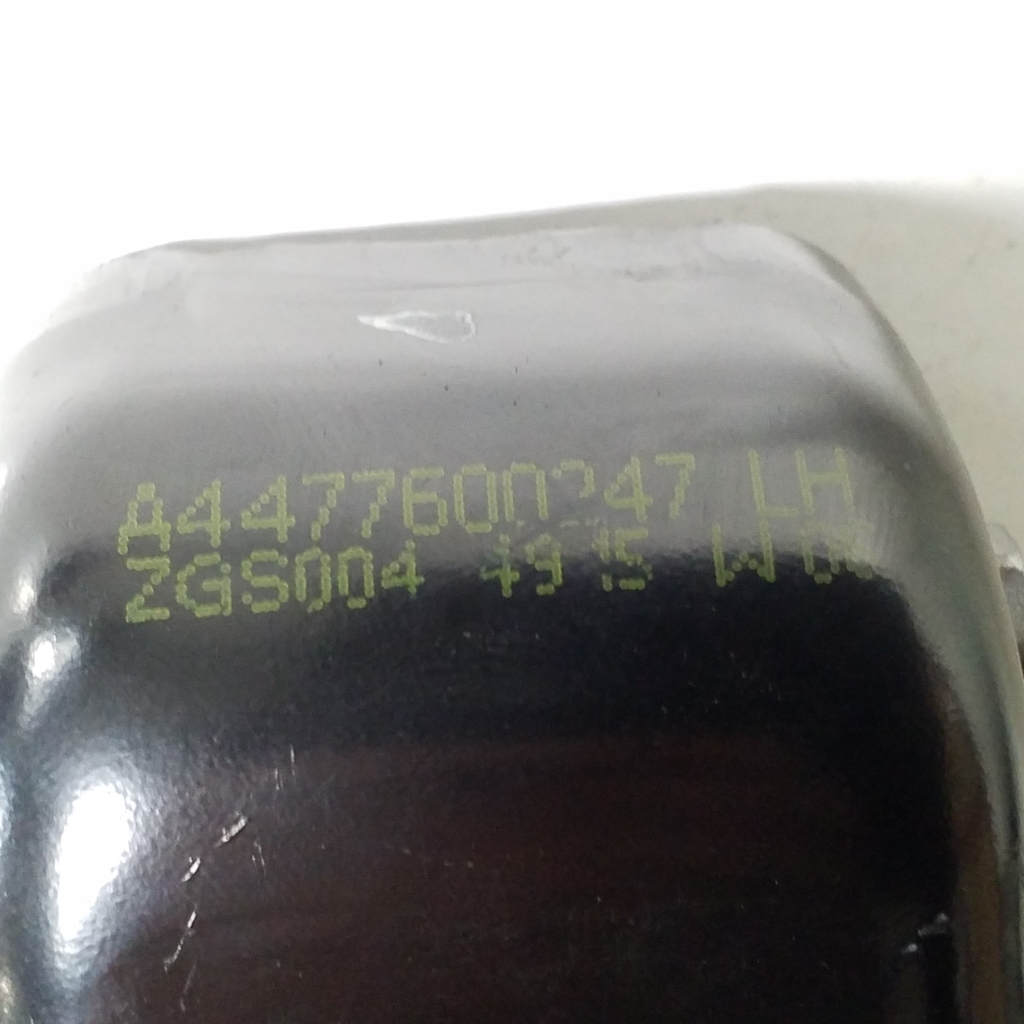 Naudotas Mercedes Benz V-Class Slankiojančių durų laikiklis A4477600247