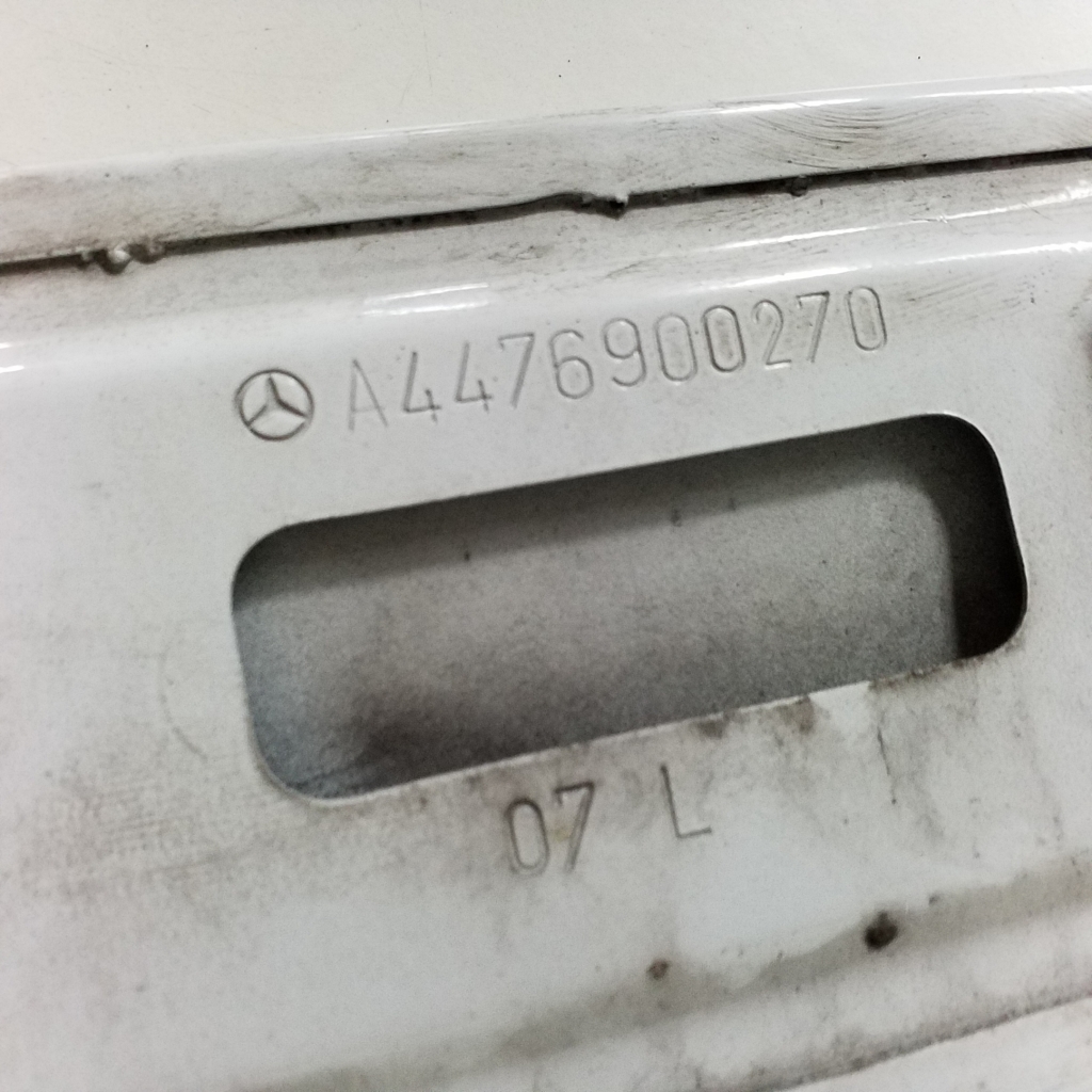 Used Mercedes Benz V-Class Sliding door frame decoration A4476900270