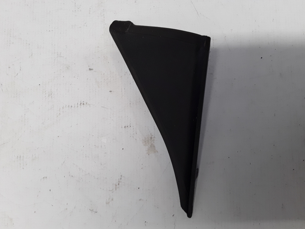 Used VOLVO XC60 Exterior sill trim 31651430