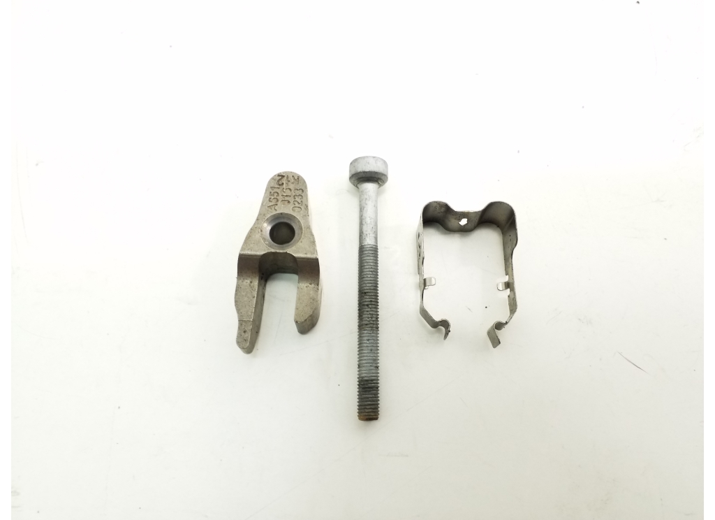 Used Mercedes Benz GLK-Class Fuel injector holder A6510160238