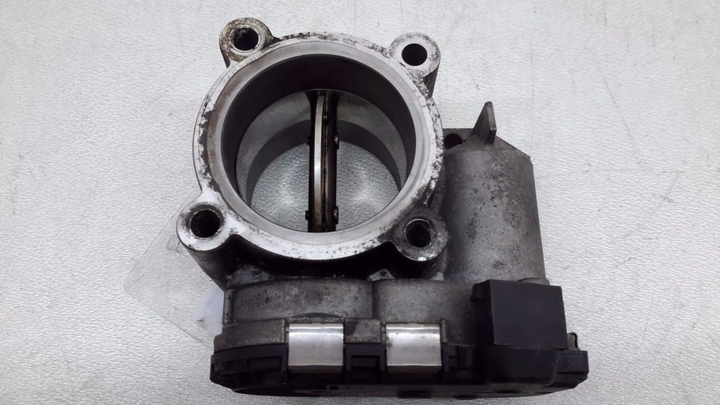 Used Mercedes Benz ML-Class Accelerator valve A6420900270