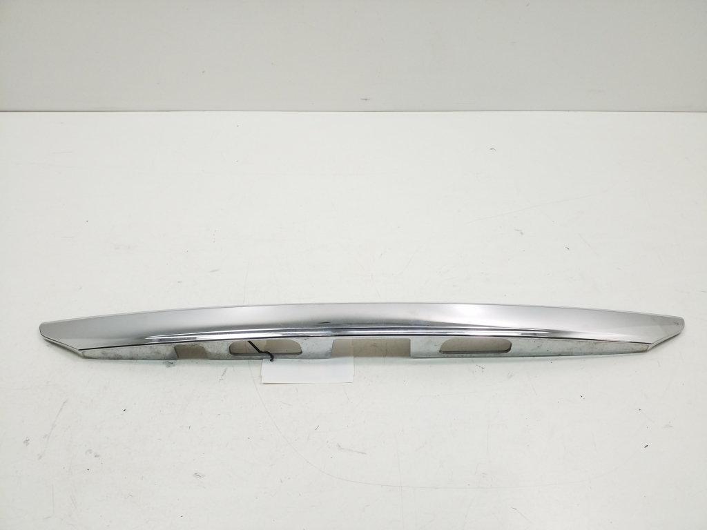 Used TOYOTA Yaris Room lighting housing 768010D190