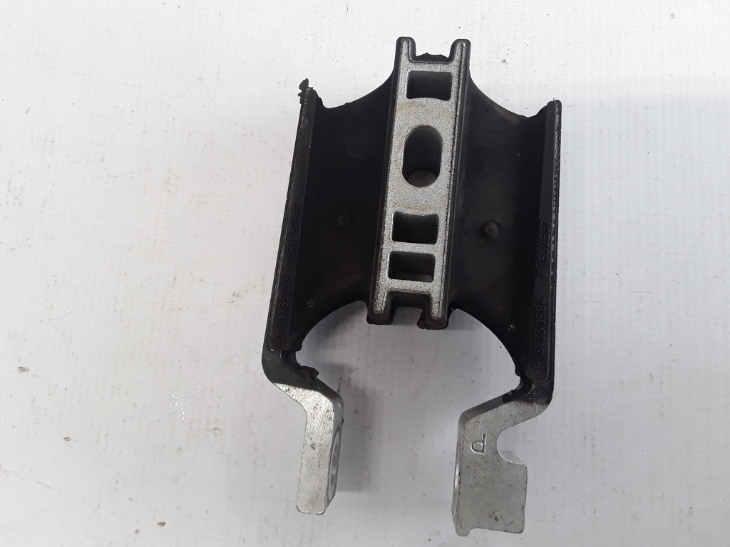 Used VOLVO XC60 Pillow gearbox 31339956