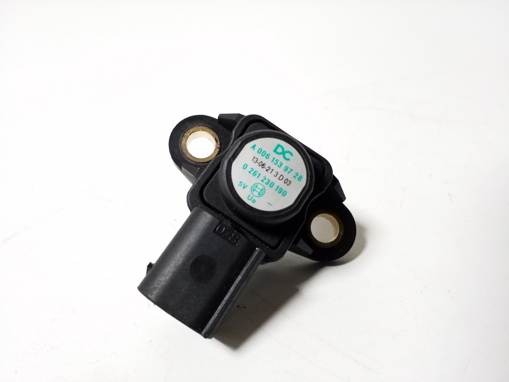 Used Mercedes Benz SLK-Class Air pressure sensor A0061539728