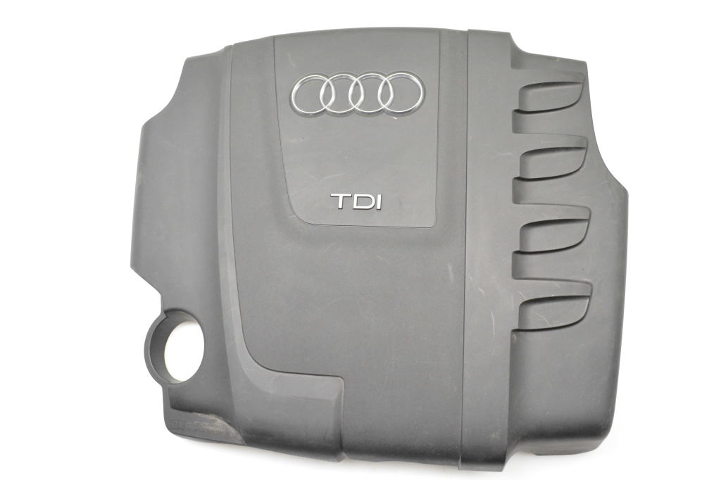 Used AUDI Q5 Engine trim 03L103925