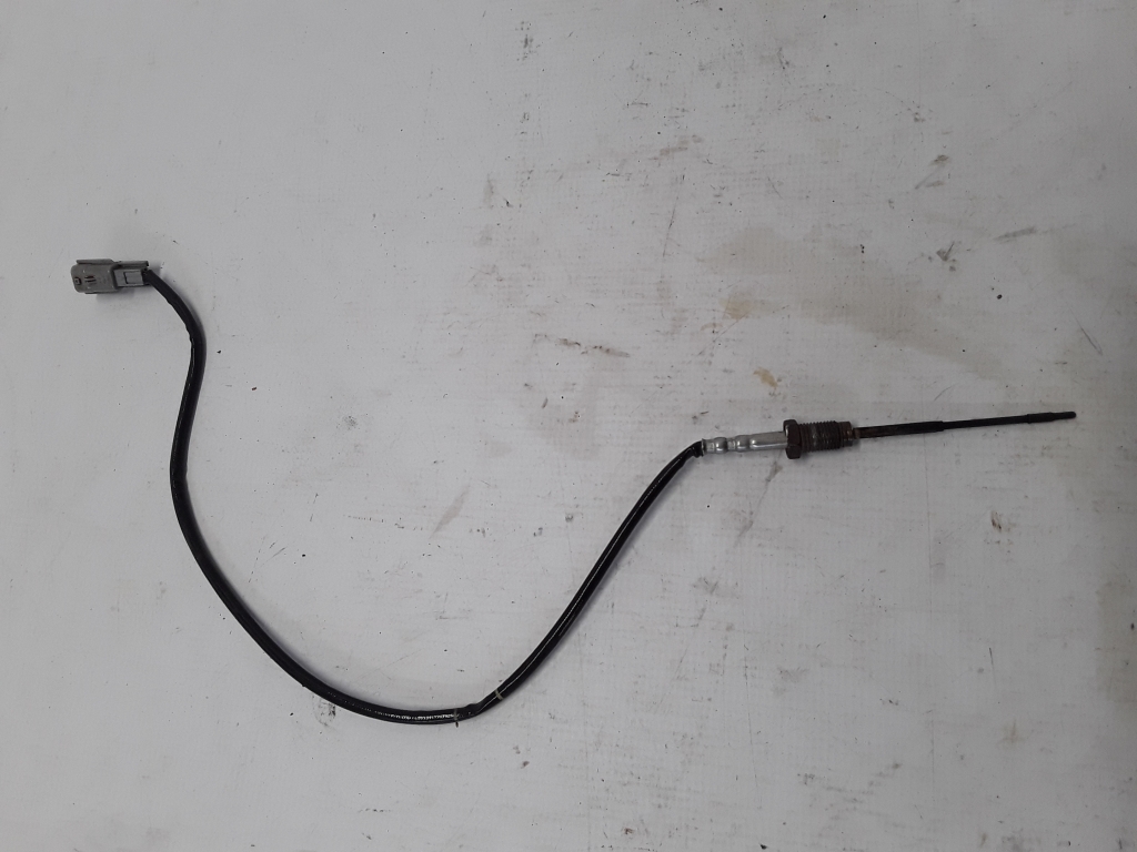 Used RENAULT Kadjar Muffler temperature sensor 226401632R