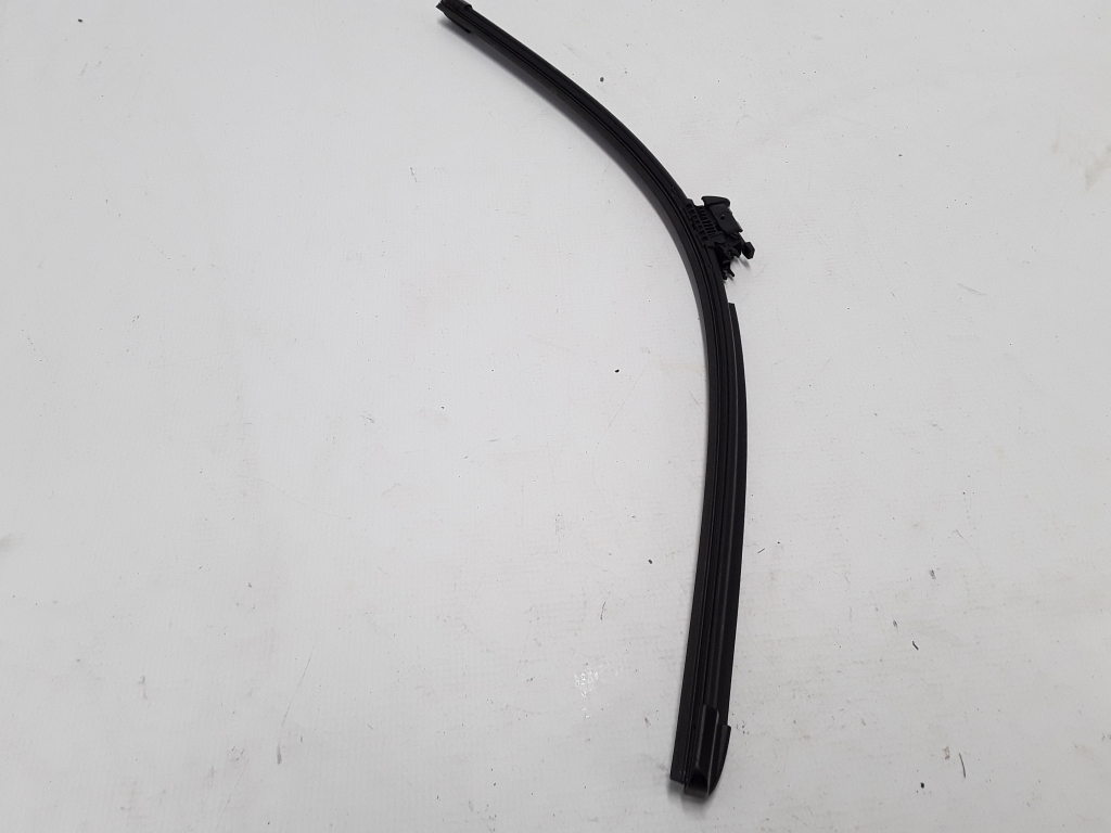 Used VOLVO XC60 Windshield wiper blades 31416853