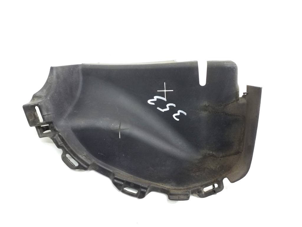 Used Mercedes Benz GLC-Class Other part of the front bumper A2538856100