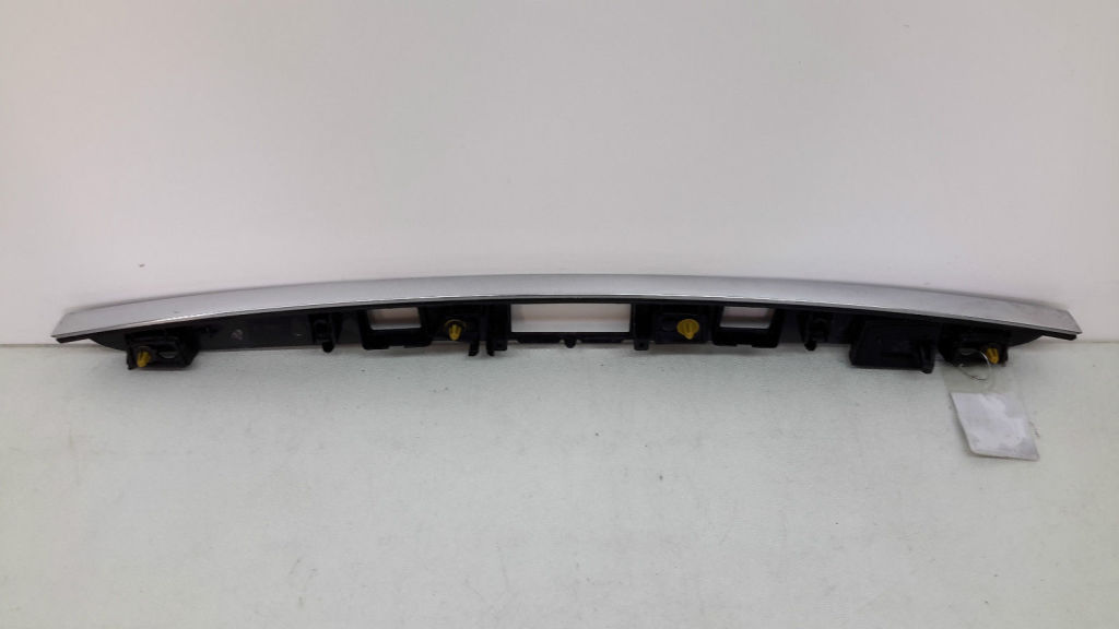 Used Mercedes Benz C-Class Room lighting housing A2047400593