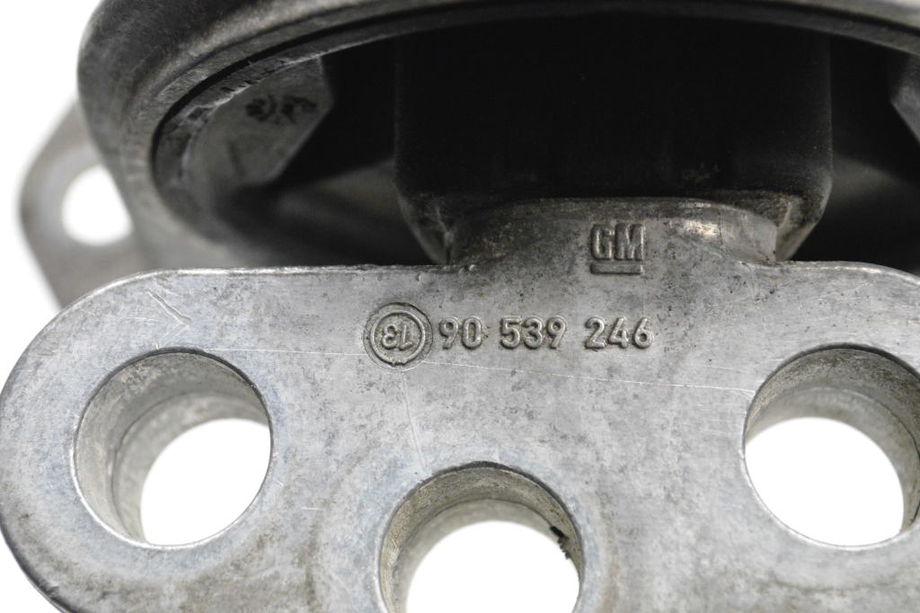 Naudotas Opel Zafira Variklio pagalvė 90539246