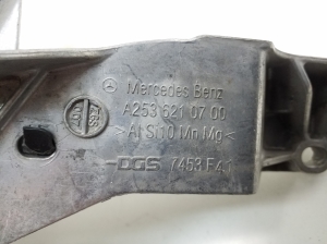 Used Mercedes Benz E-Class Other detail of the front frame A2536210700