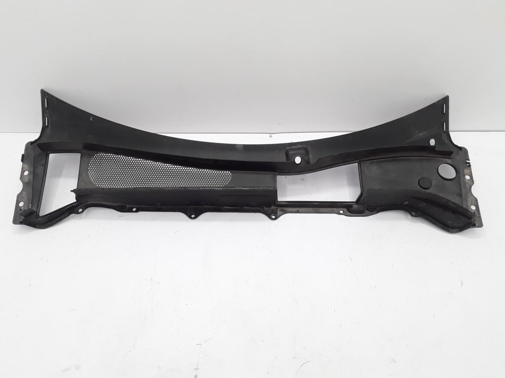 Naudotas VOLVO XC90 Priekinio stiklo valytuvo mechanizmo apdaila prie ...