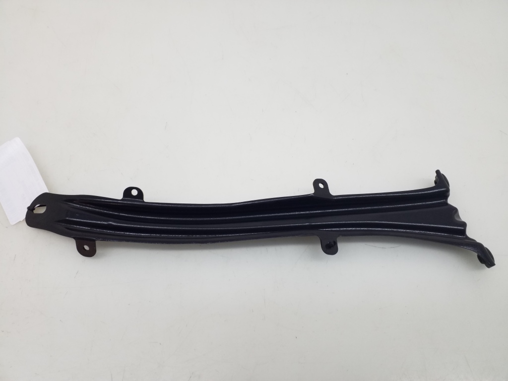 Used Mercedes Benz E-Class Another detail of the sidebar A2126280124