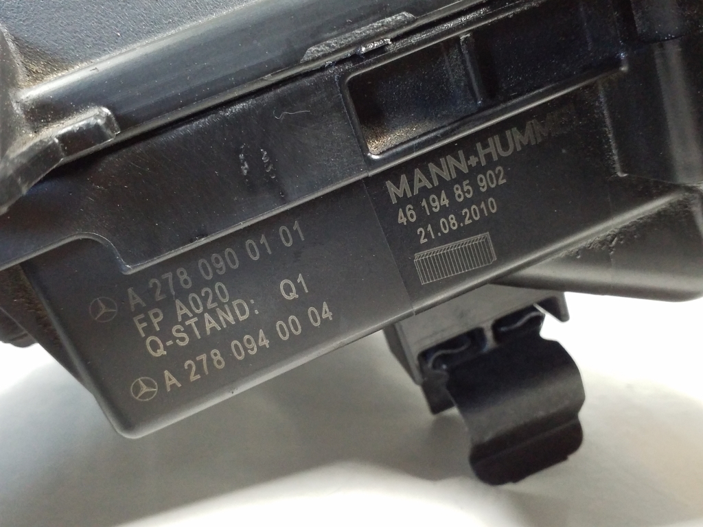 Used Mercedes Benz CL-Class Air filter housing A2780900101